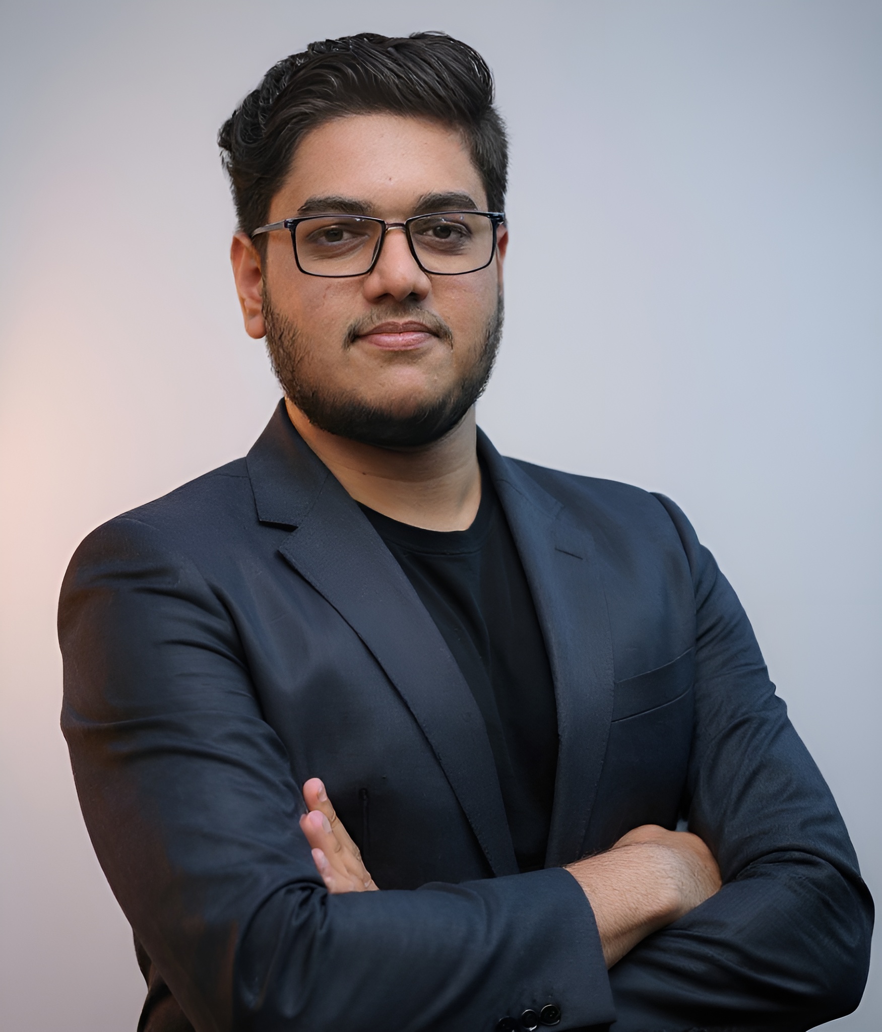 Niloy Bhowmick – Video Editor & Motion Graphics Designer